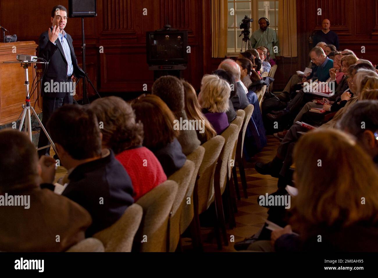 Daniel pink author hi-res stock photography and images - Alamy