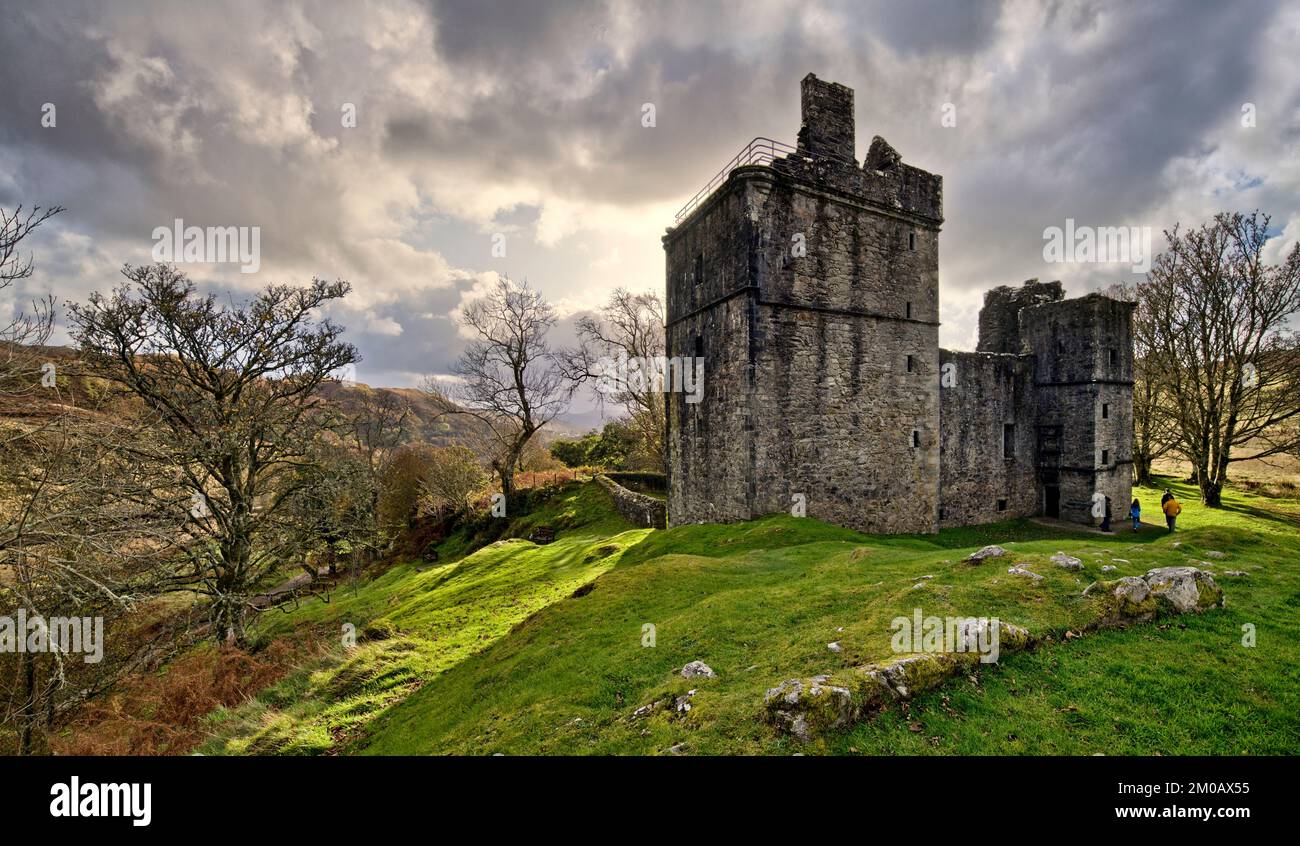 Cairns castle hi-res stock photography and images - Alamy
