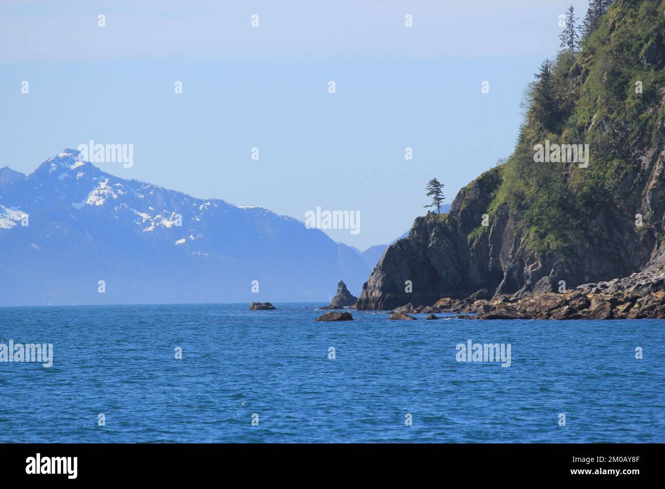 Beautiful landscape arctic ocean alaskan hi-res stock photography and ...