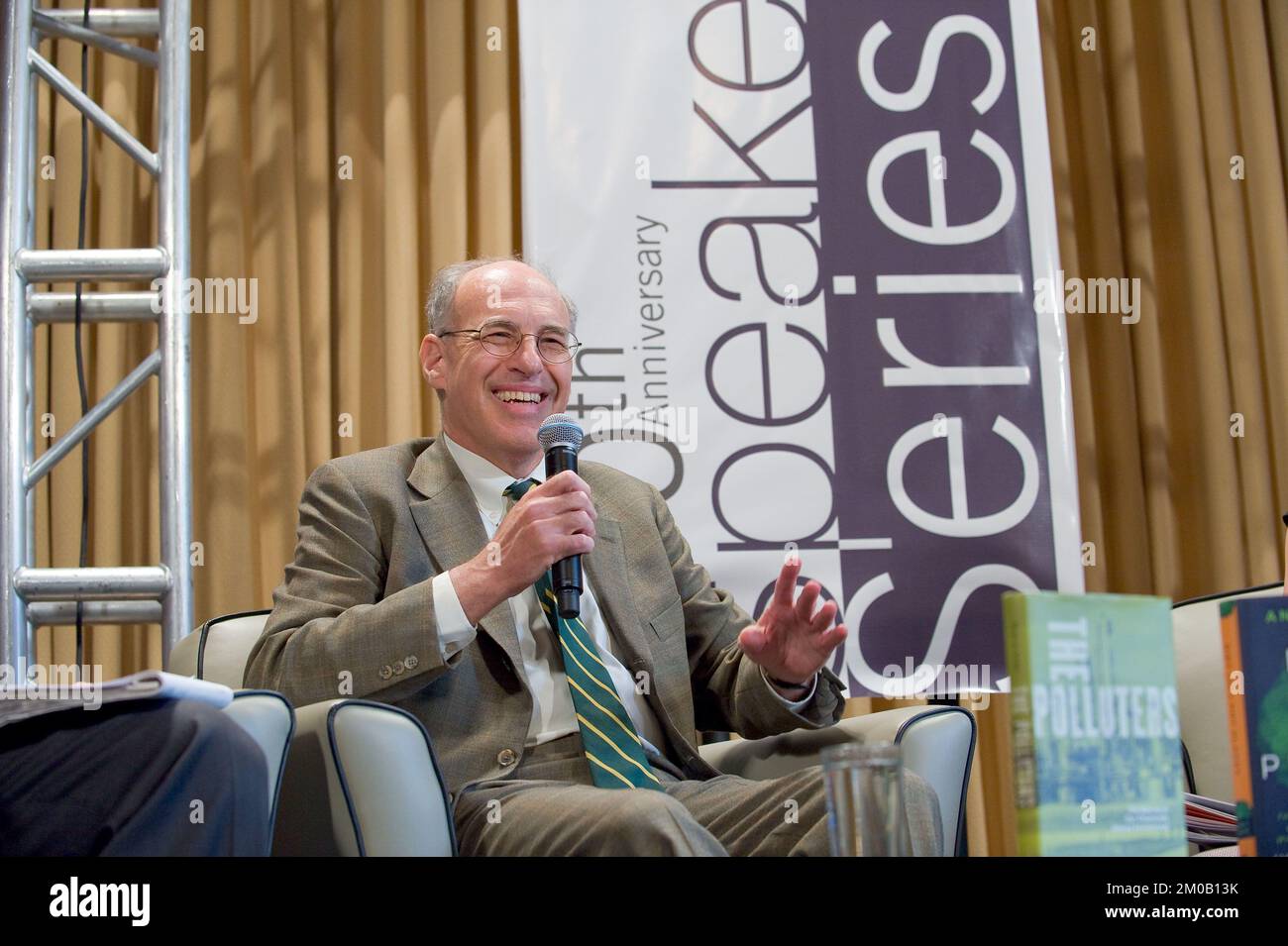 Planet friendly diet hi-res stock photography and images - Alamy