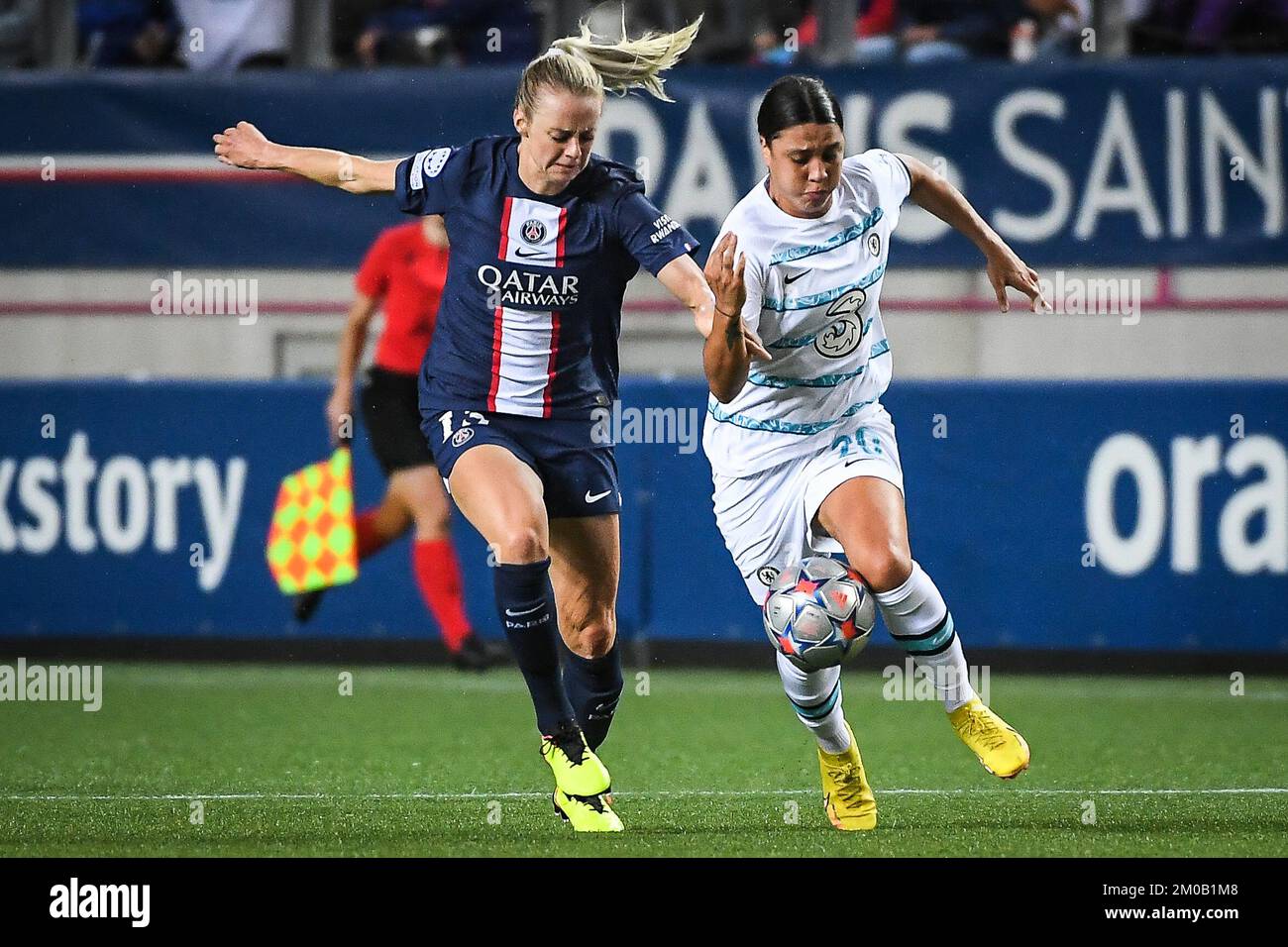 Amanda ILESTEDT of PSG and Sam KERR of Chelsea during the UEFA Women's ...