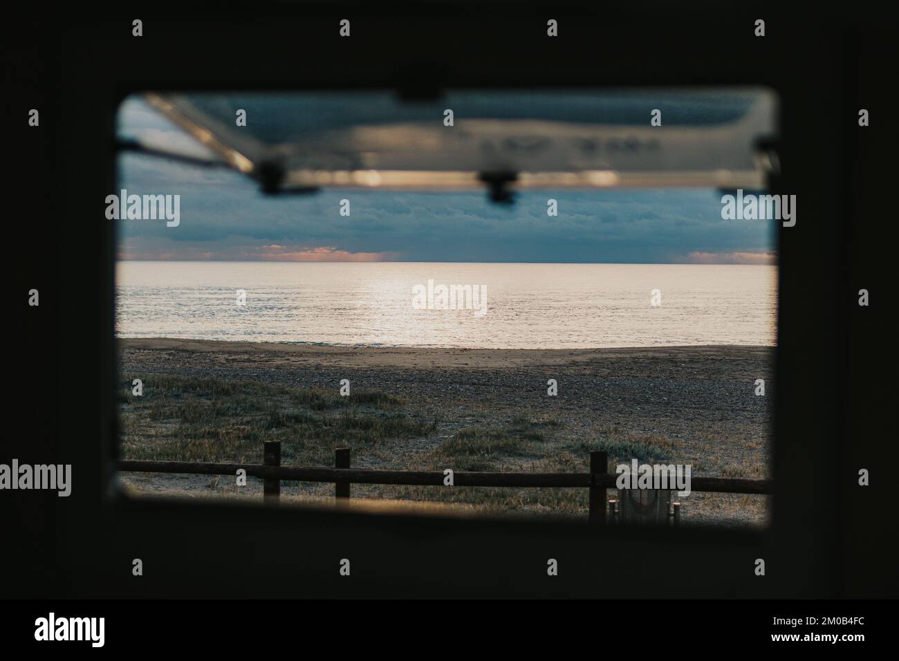 Vintage caravan sea hi-res stock photography and images - Alamy