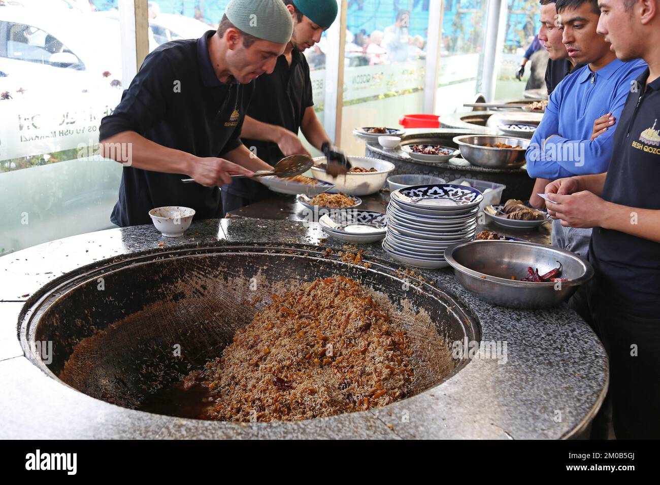 Plov (aka Pilaf or Palov) being served, Besh Qozon Plov Restaurant ...