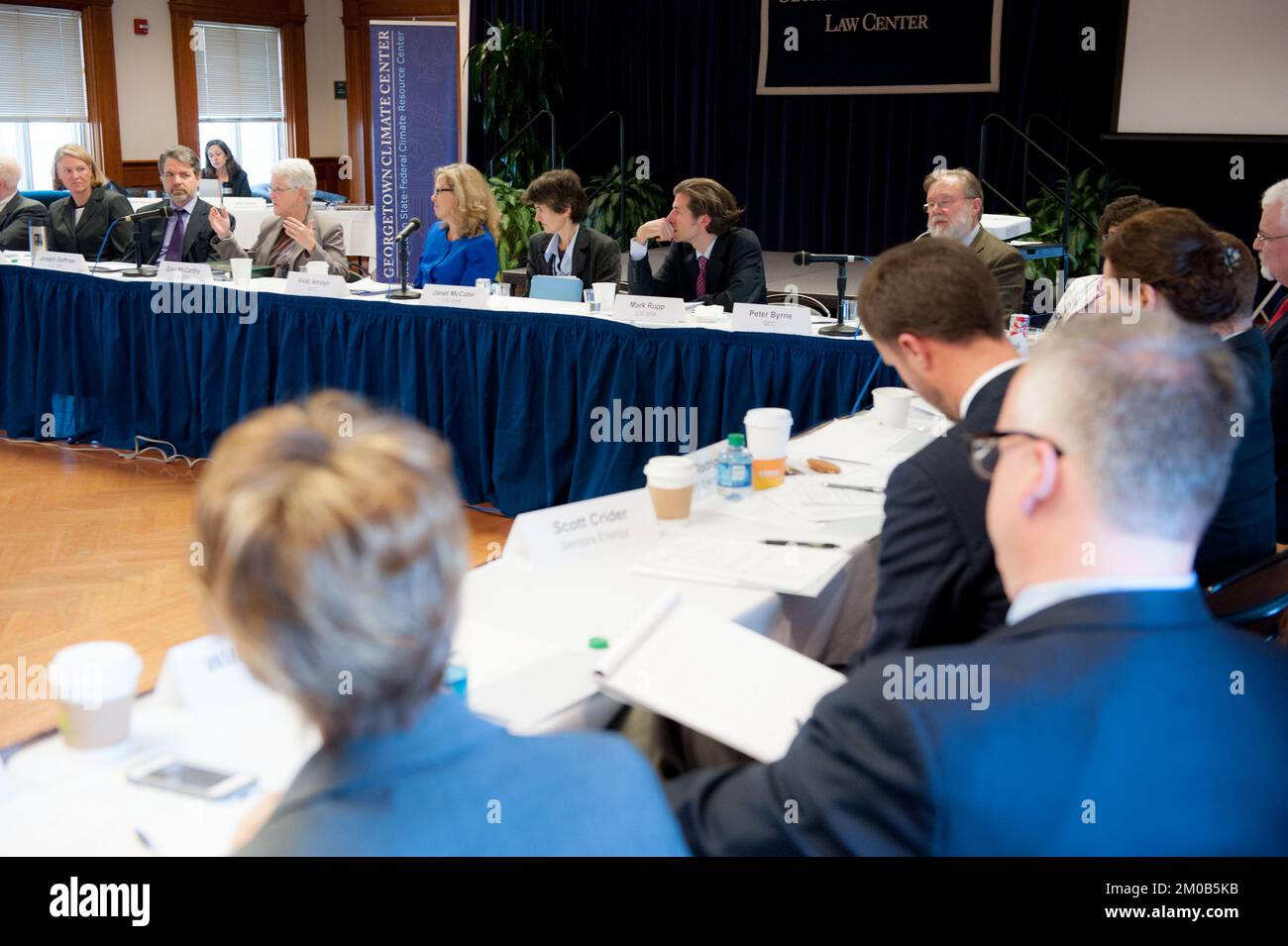 Environmental protection standards hi-res stock photography and images ...