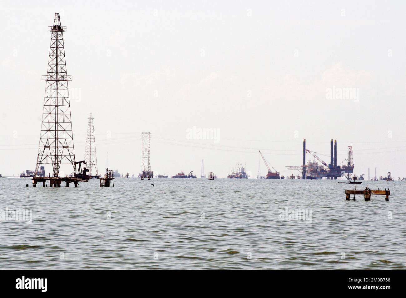 Cabimas-Zulia-Venezuela-01-12-2007- An oil Pump is seen in Lake ...