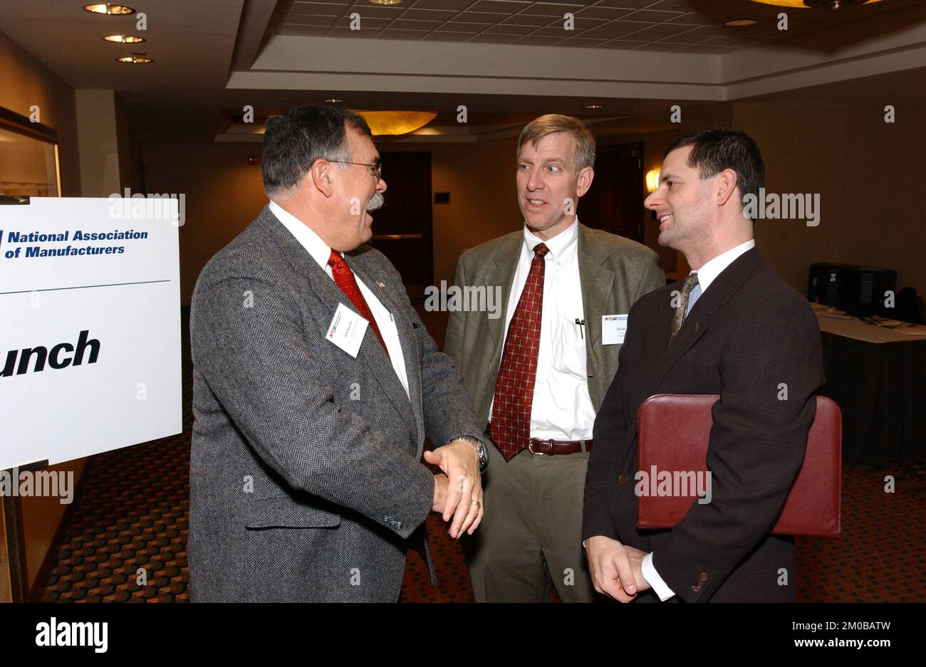 Administrator Mike Leavitt addresses NAM Winter Conference ...