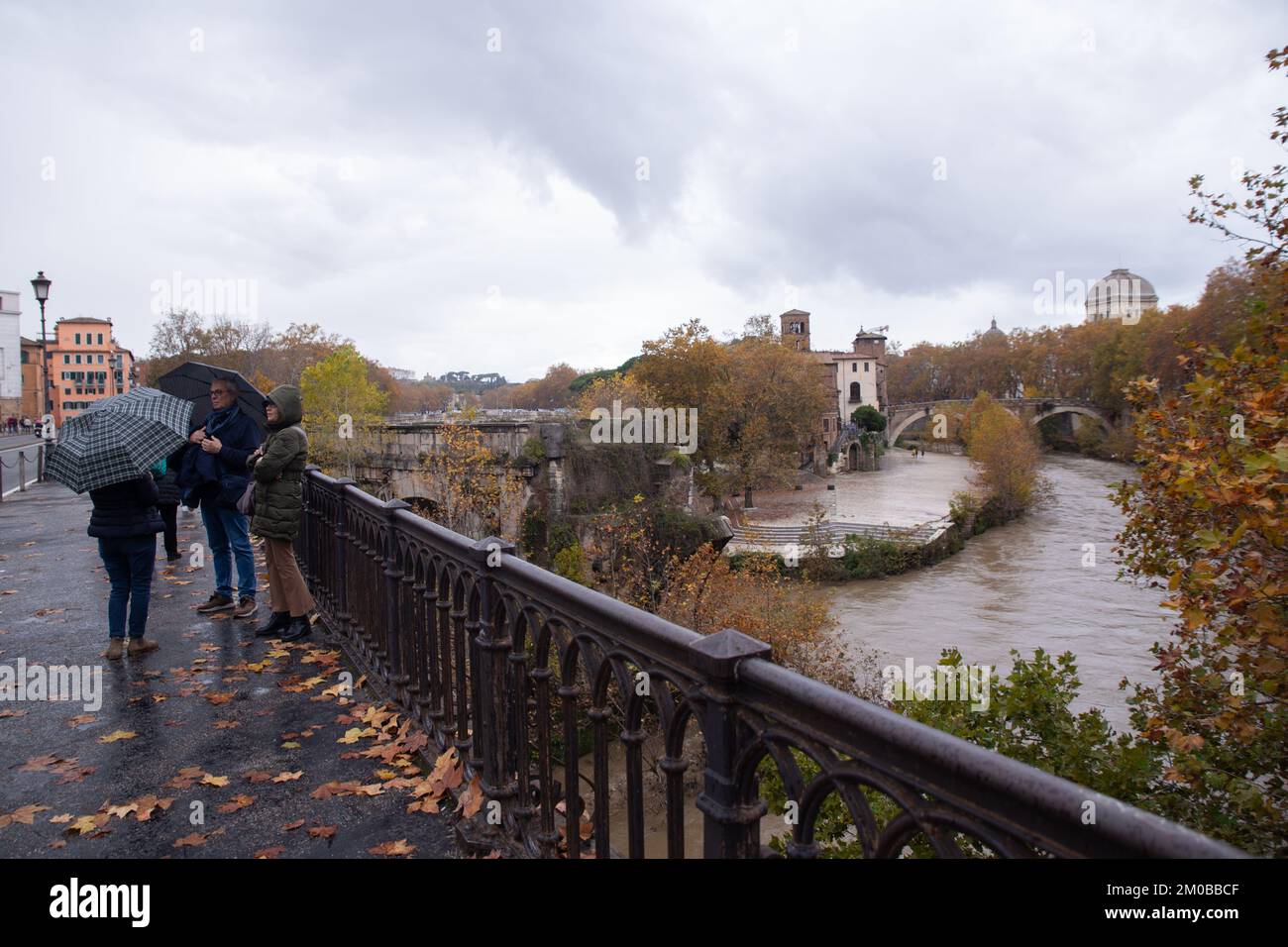Rome, Italy. 4th Dec, 2022. View of Tiberina Island in the rain in Rome ...