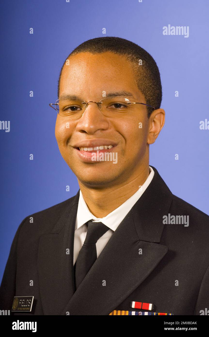 Office of Administration and Resource Management - Portrait of Stephen ...