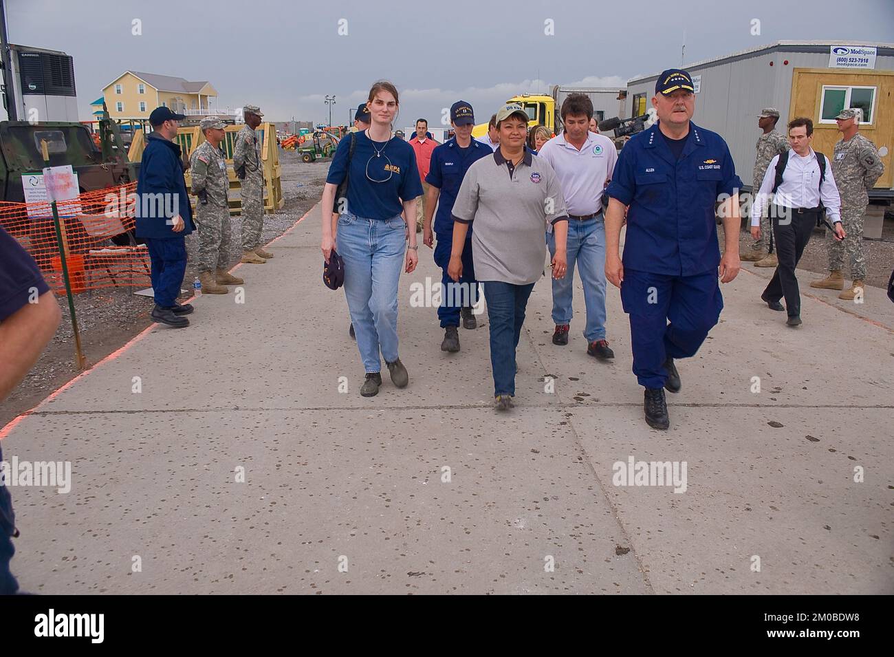 Oil spill operation hi-res stock photography and images - Alamy