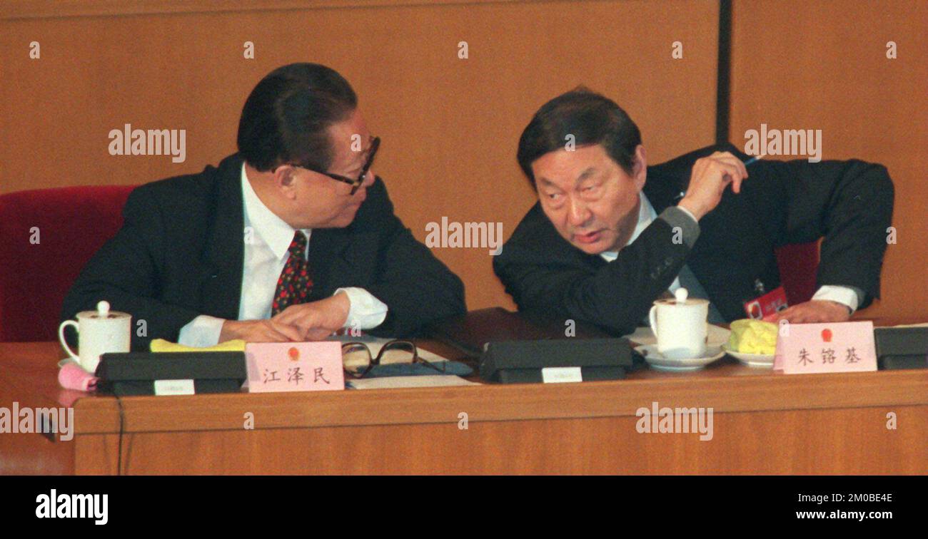 Chinese President Jiang Zemin (L) and new Chinese Premier Zhu Rongji (R ...
