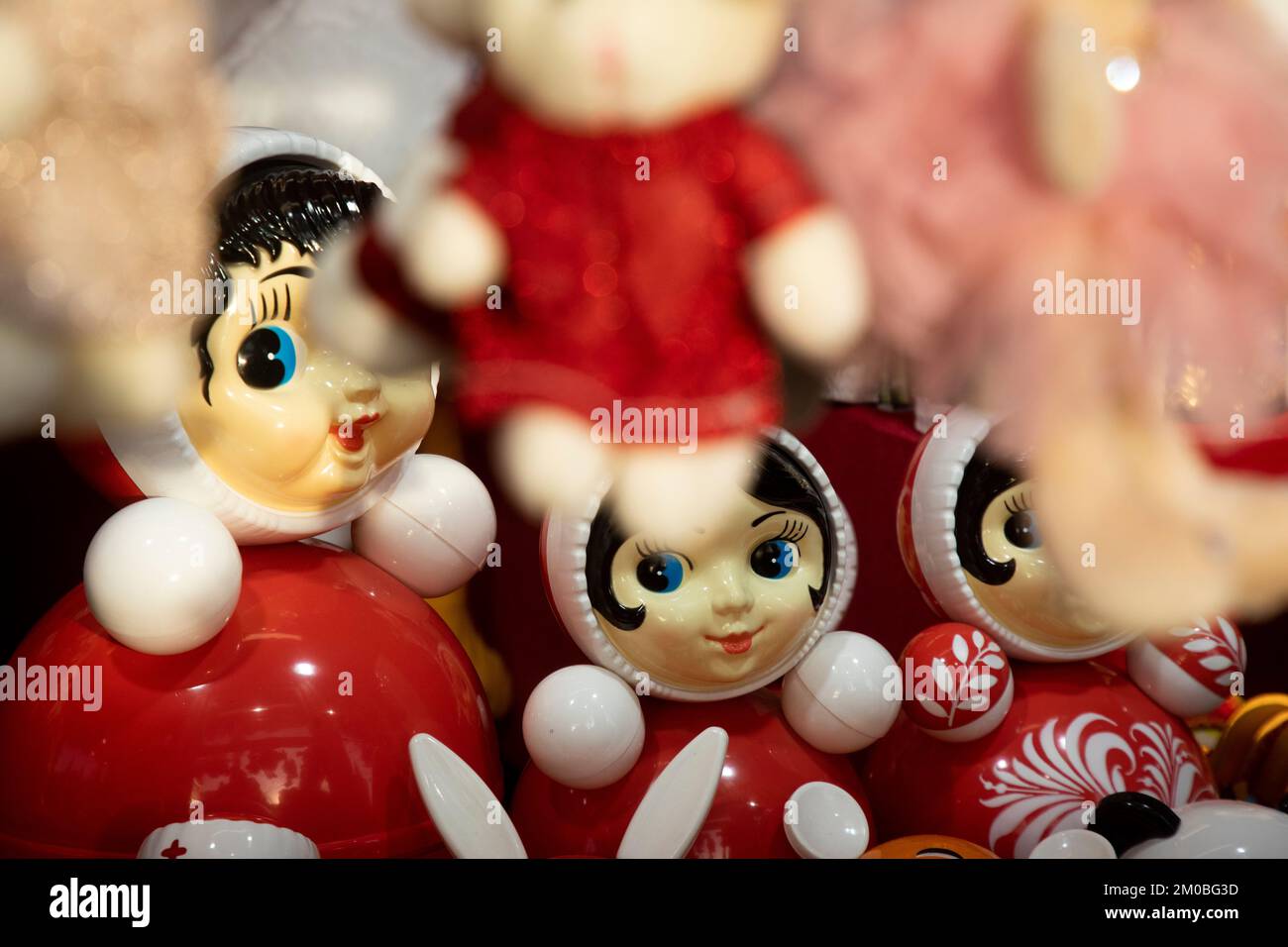 Popular Russian roly-poly toy Nevalyashka on street counter of souvenir ...