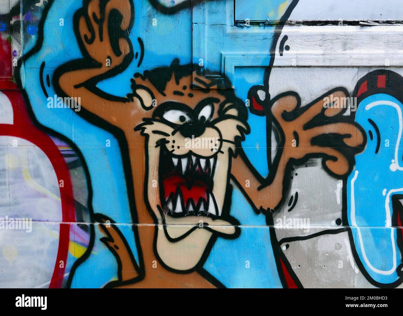 The Taz from Looney Tunes Tasmanische Teufel graffiti Lisbon Stock ...