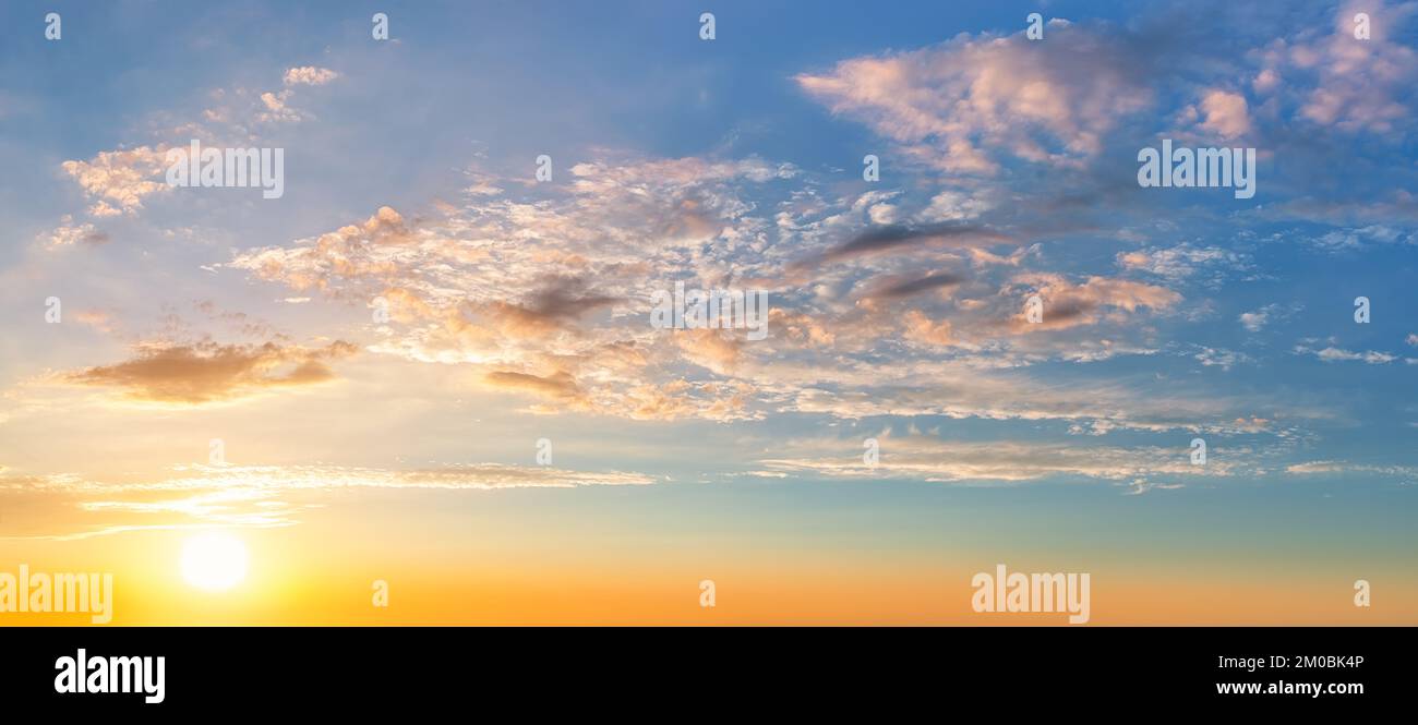 Settind sun hi-res stock photography and images - Alamy