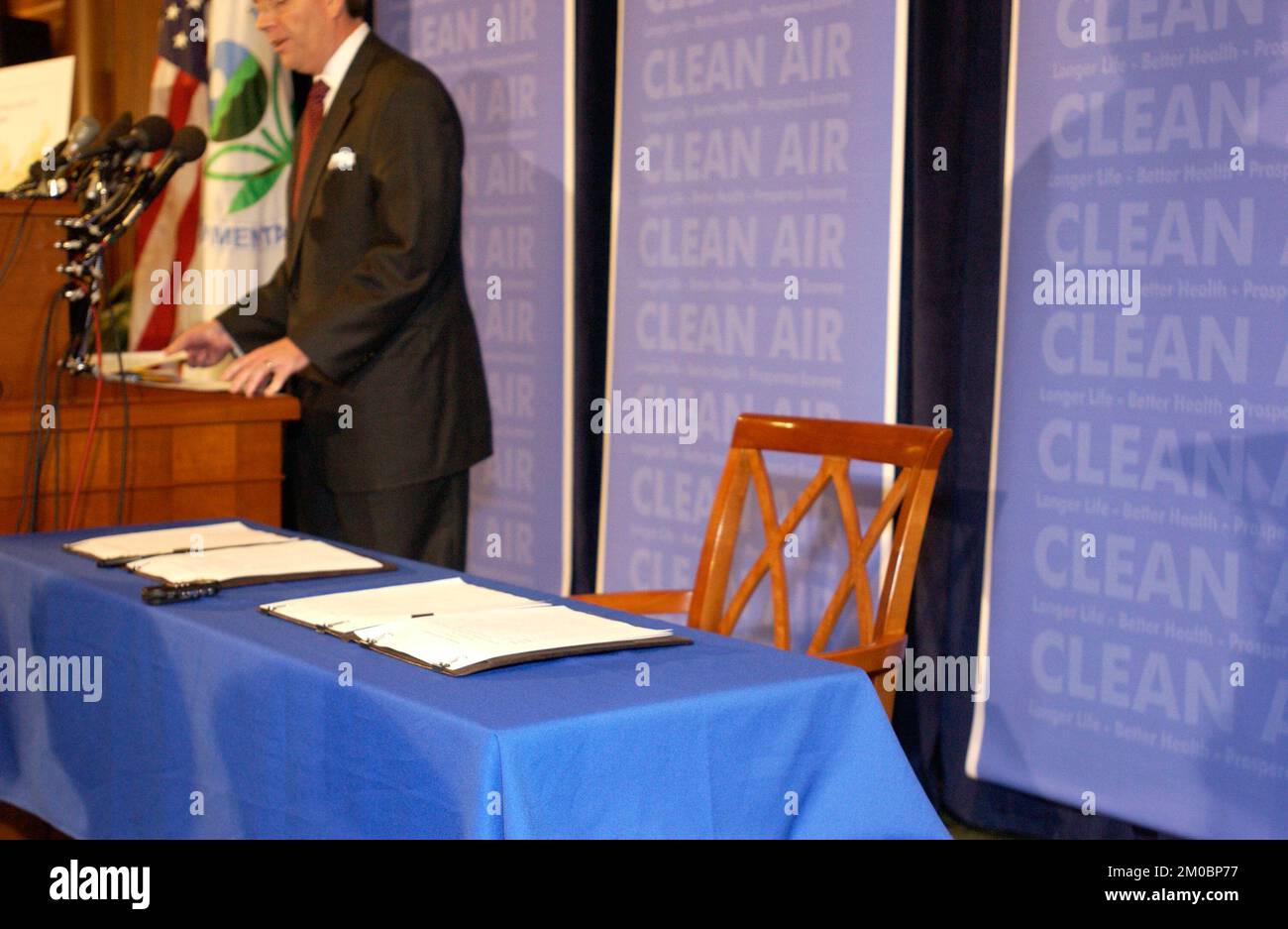 Mike Leavitt - Clean Air Bill , Environmental Protection Agency Stock ...