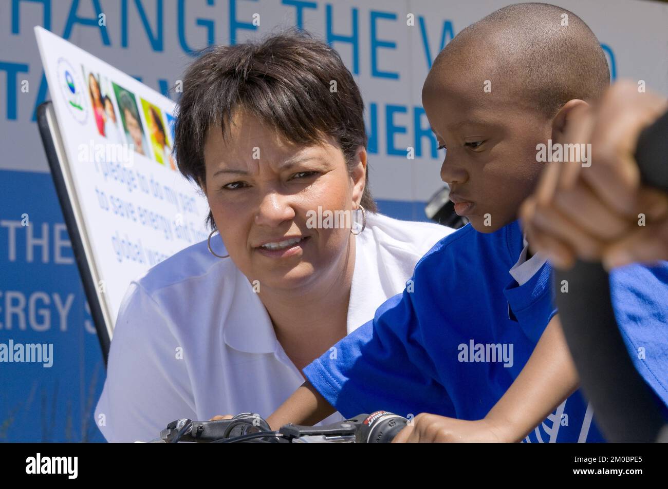 Office of the Administrator (Lisa P. Jackson) - Earth Day Energy Star ...