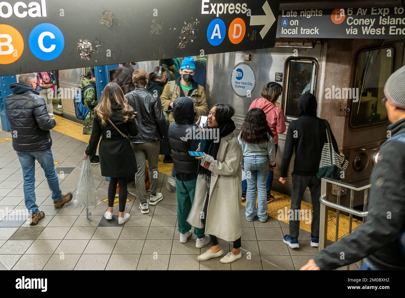 New york diversity subway hi-res stock photography and images - Alamy