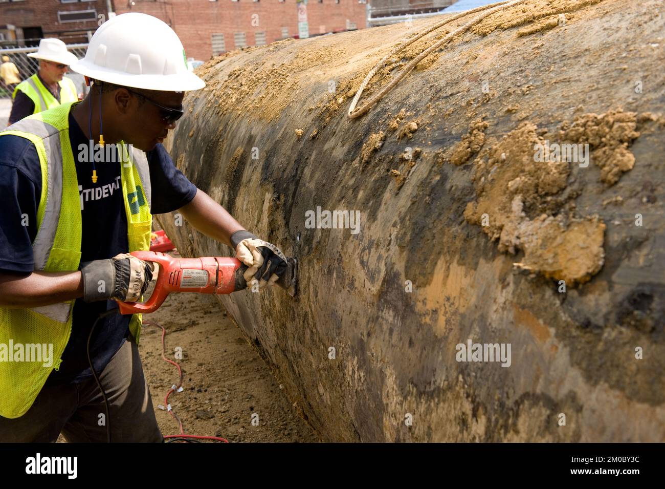 Leaking underground storage tank hi-res stock photography and images ...