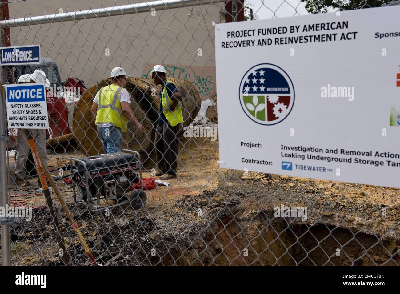 Leaking underground storage tank hi-res stock photography and images ...