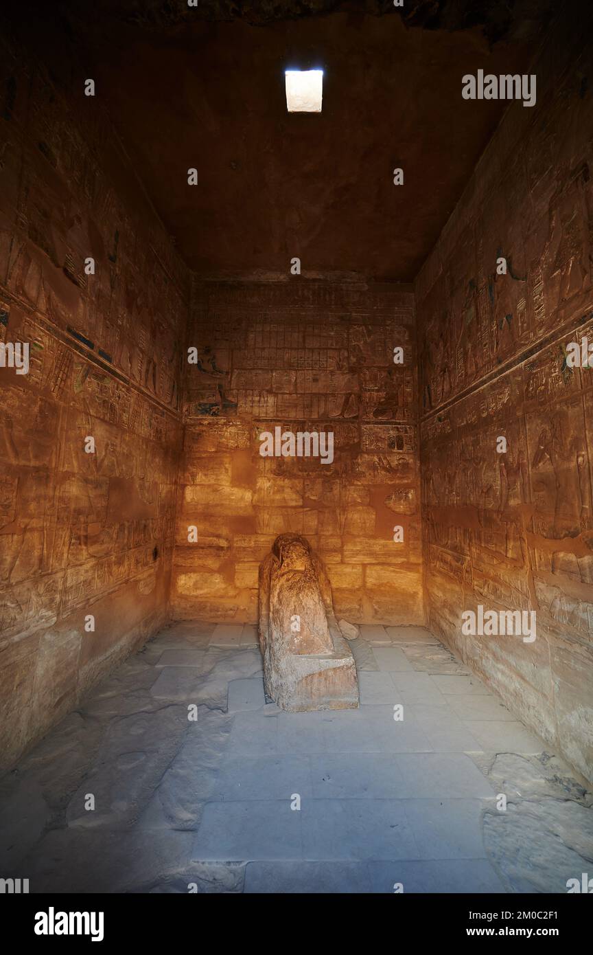 Tomb of Alexander the Great Stock Photo - Alamy