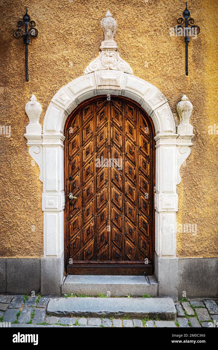Old swedish door hi-res stock photography and images - Alamy