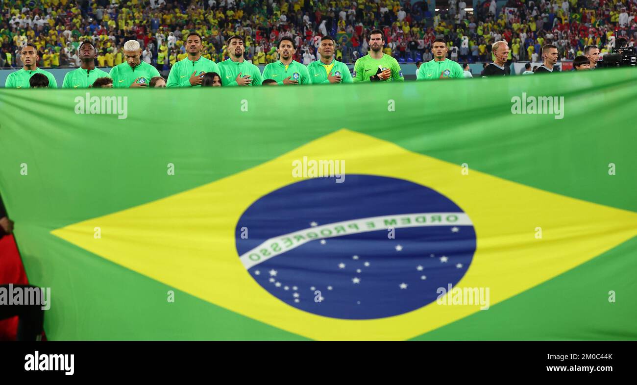 Doha, Qatar, 5th December 2022. The Brazilian team sing their national ...