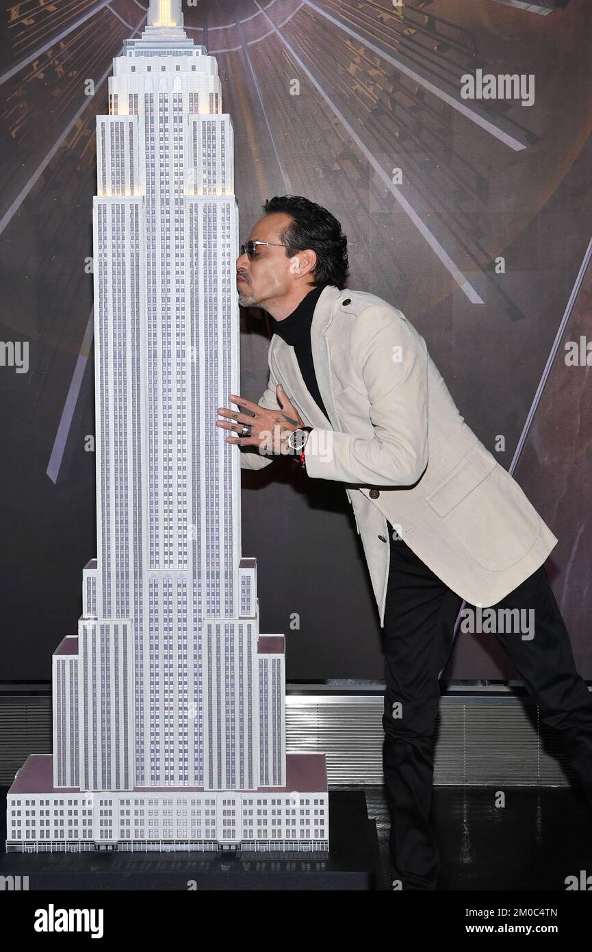 Singer/songwriter Marc Anthony visits the Empire State Building to ...