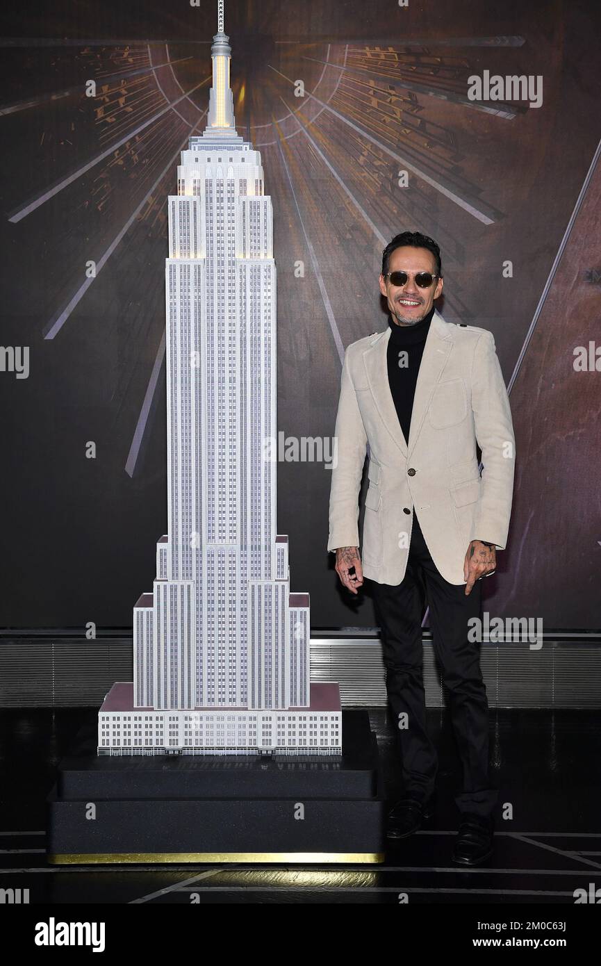 Singer/songwriter Marc Anthony visits the Empire State Building to ...