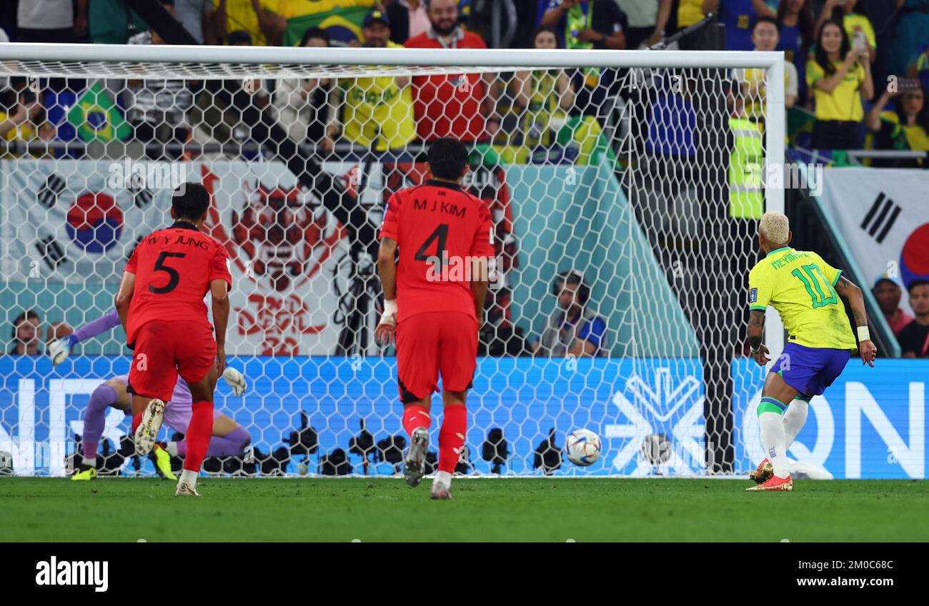 Doha, Qatar, 5th December 2022. Neymar Jr of Brazil scores their second ...