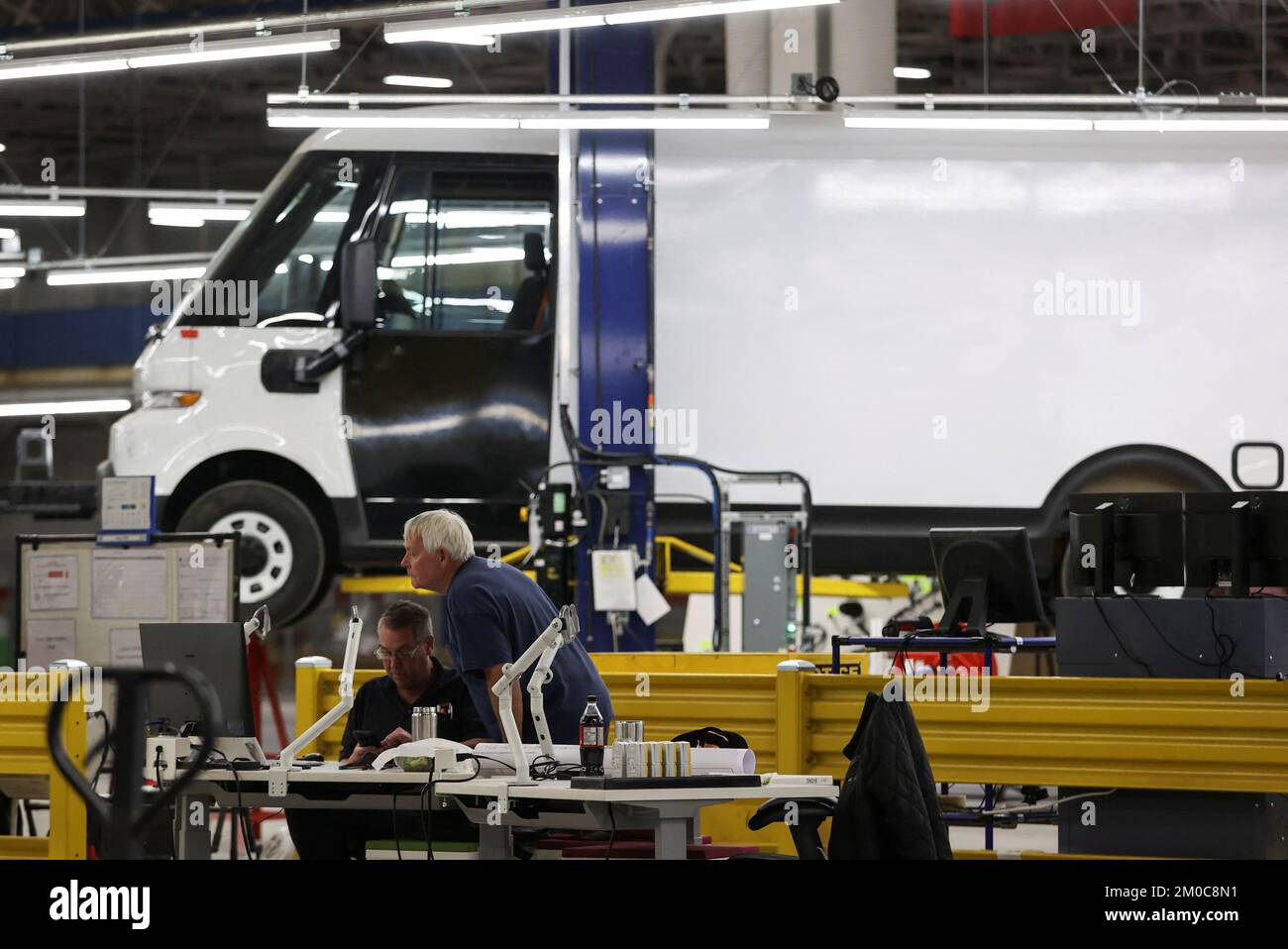 Electric vehicle plant gm hi-res stock photography and images - Alamy