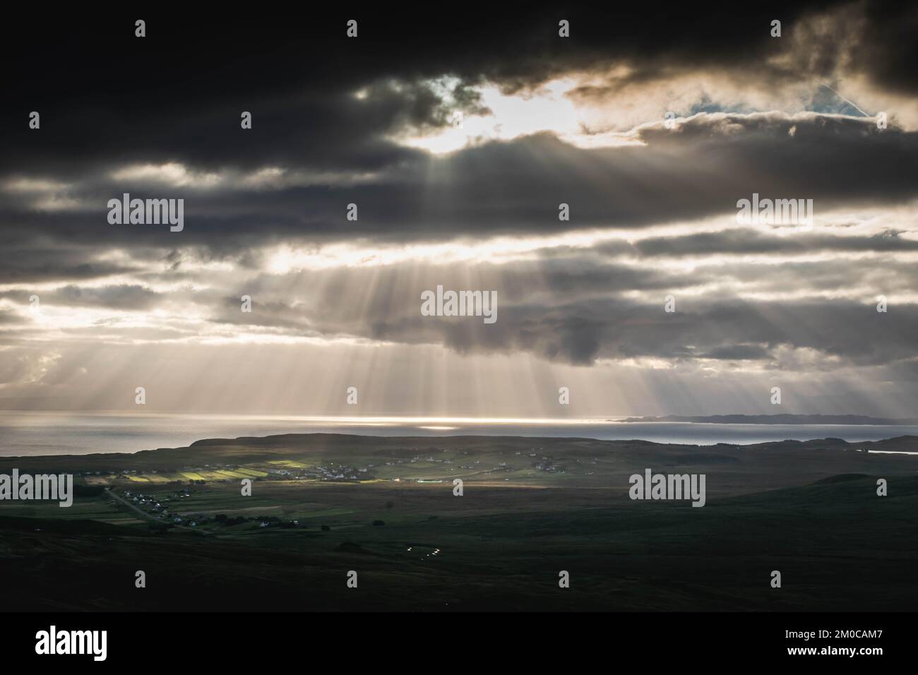 Isle of Skye coast at the morning sun light Stock Photo - Alamy
