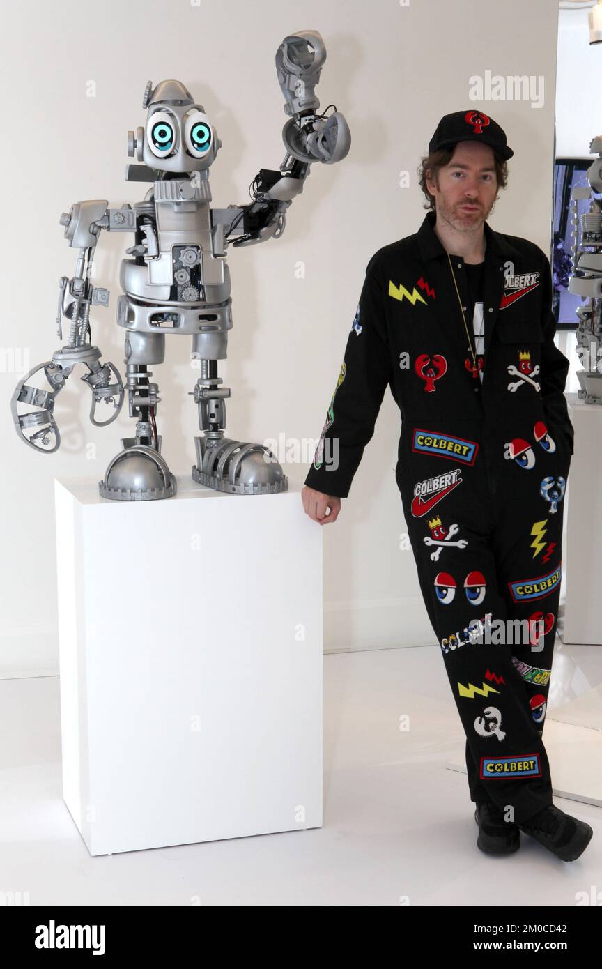 London, UK. Philip Colbert with his art-making LobsterBot at the ...