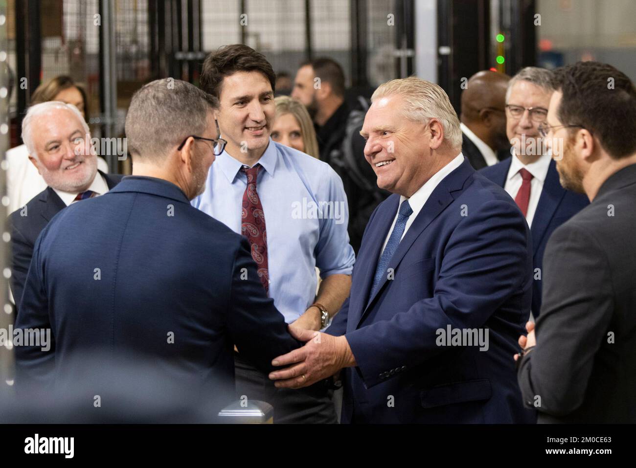 Prime Minister Justin Trudeau and Premier Doug Ford tour the General ...