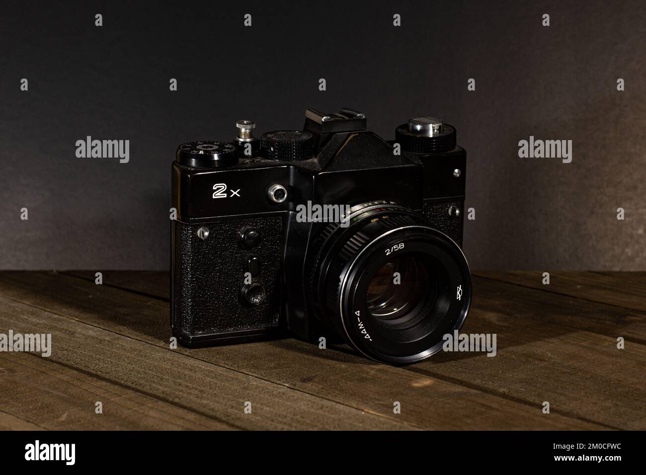 Manual camera hi-res stock photography and images - Alamy