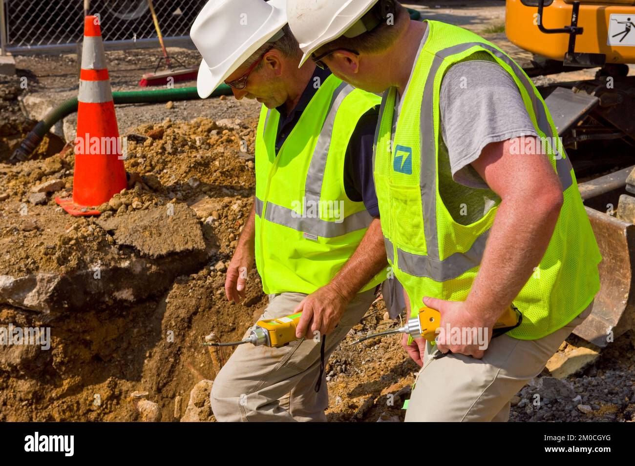 Leaking underground storage tank hi-res stock photography and images ...