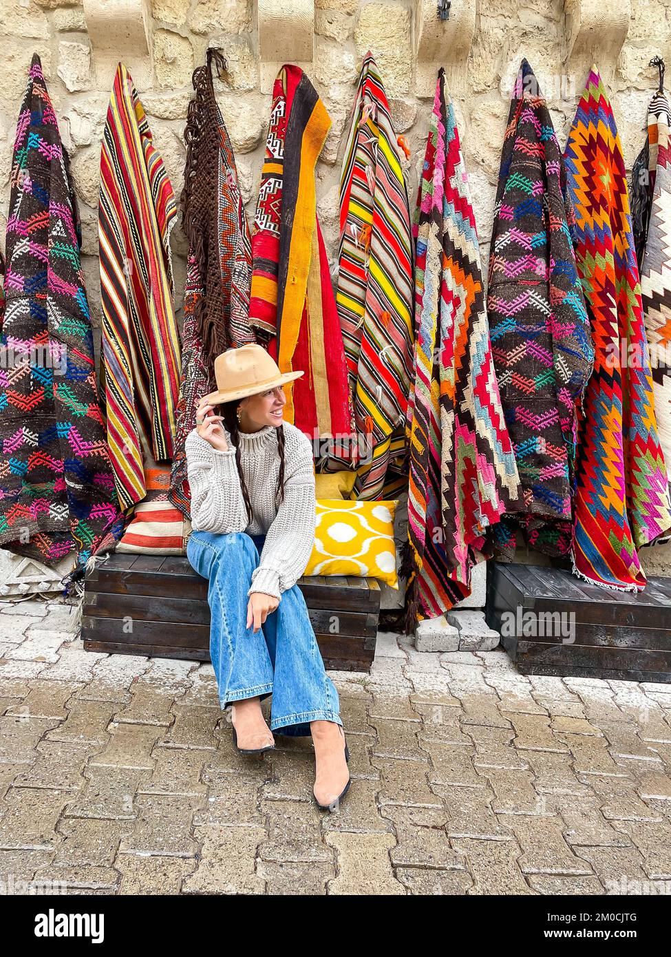 Young beautiful persian woman hi-res stock photography and images - Alamy