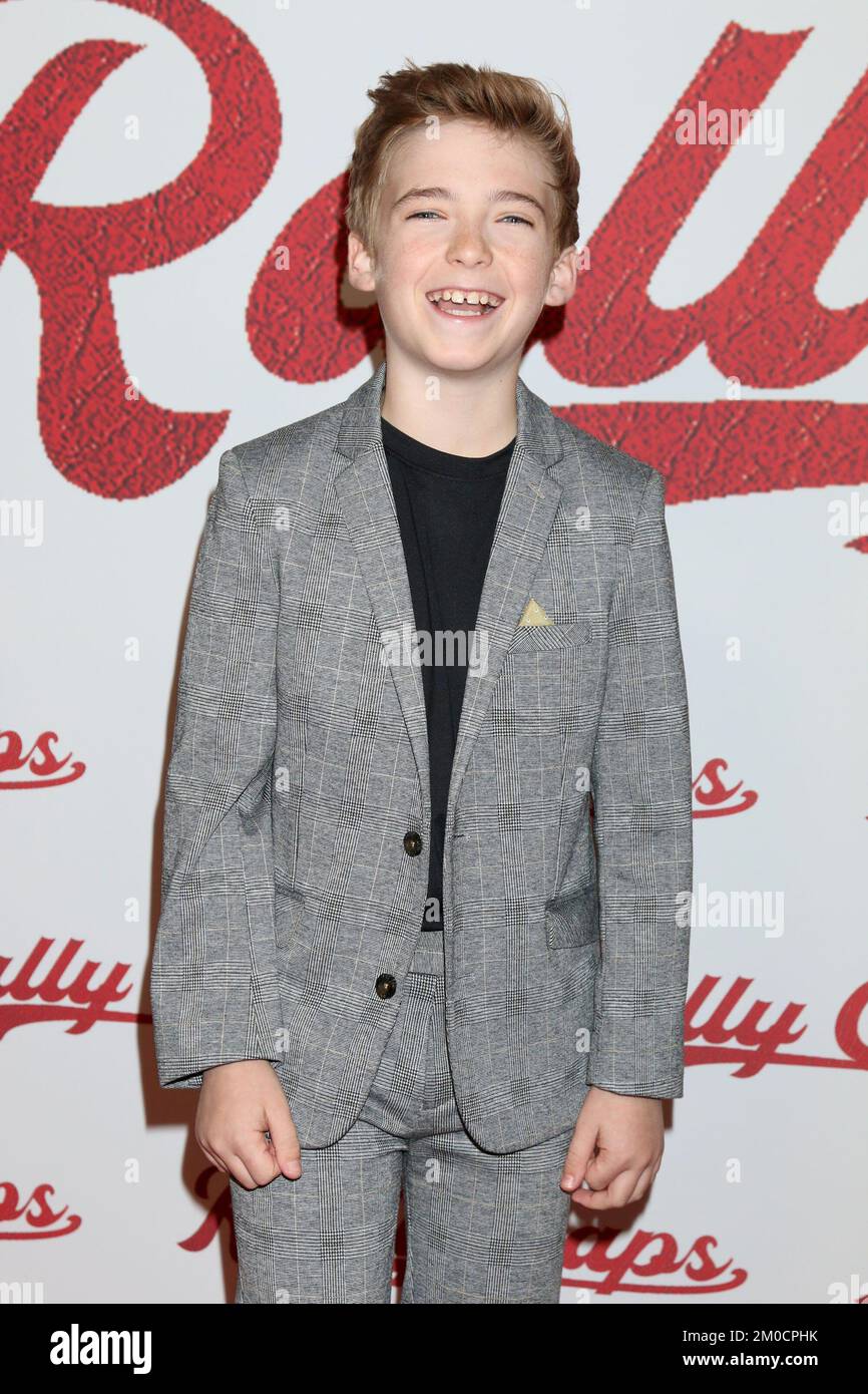 Los Angeles, CA. 3rd Dec, 2022. Carson Minniear at arrivals for RALLY CAPS Premiere, Directors ...