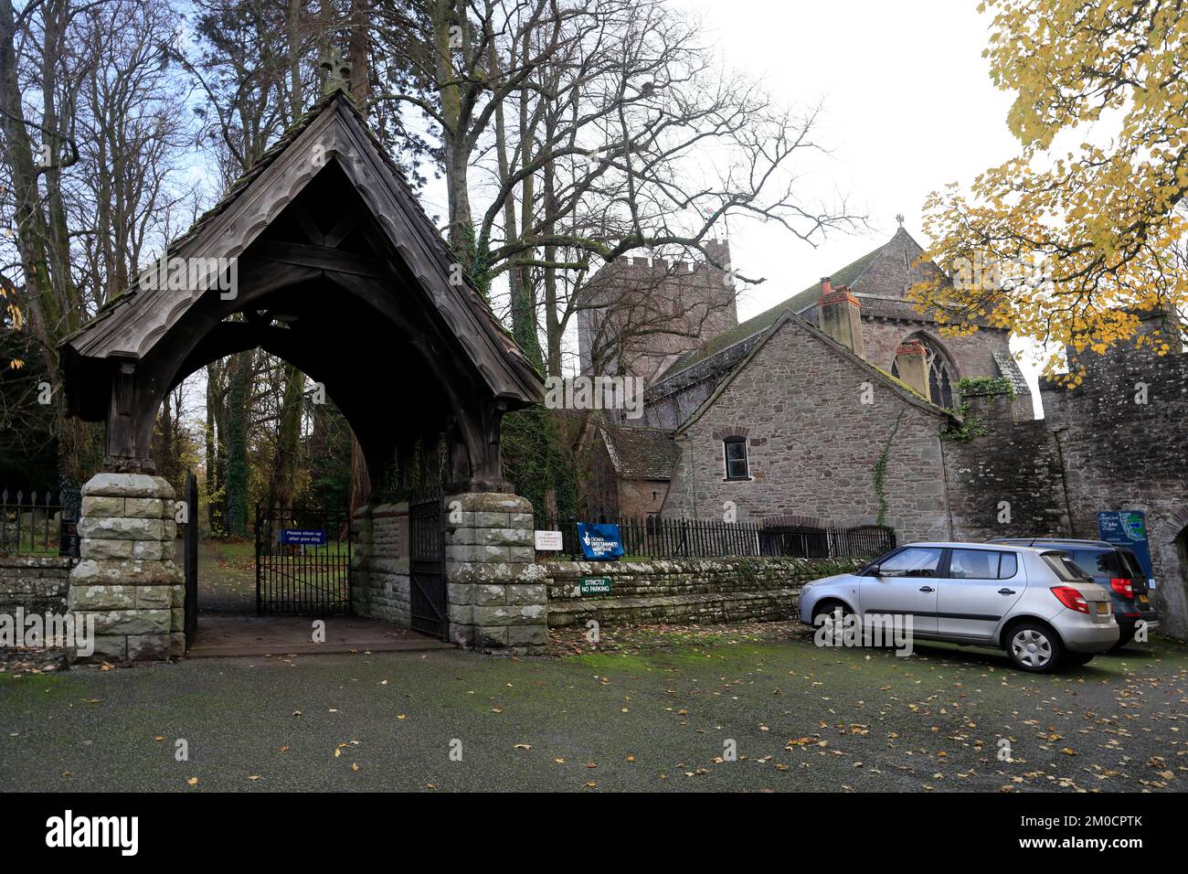 Lych gate at Brecon Cathedral, Powys, Wales, UK. December 2022. Winter ...
