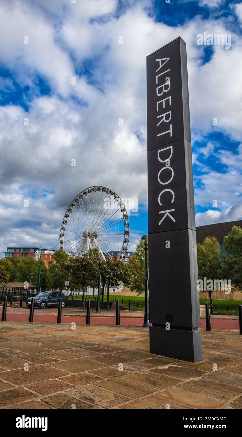 Welcome to Albert Dock entrance sign in Liverpool, England Stock Photo ...