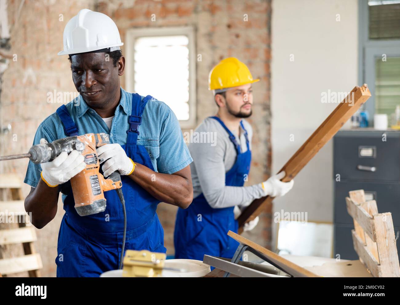 Interior of workers cottage hi-res stock photography and images - Alamy