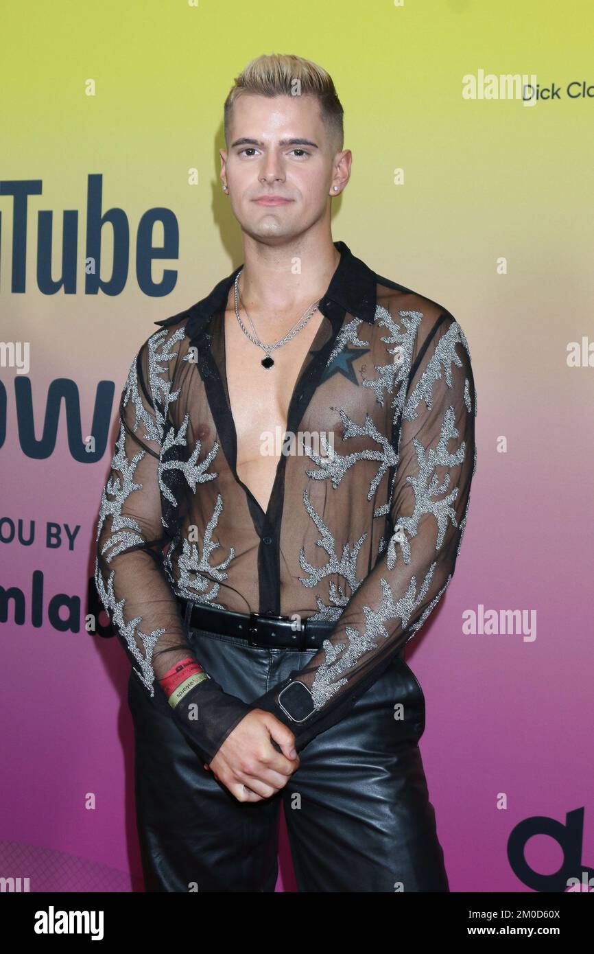 LOS ANGELES - DEC 4: Caleb Marshall at the 2022 Streamy Awards at ...