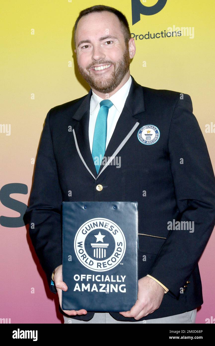 LOS ANGELES - DEC 4: Mike Marcotte, Guiness World Record Adjudicator at ...