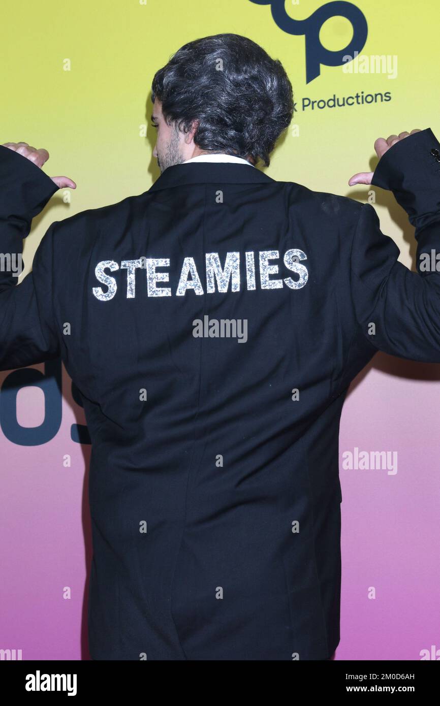 LOS ANGELES - DEC 4: Ethan Klein at the 2022 Streamy Awards at Beverly ...