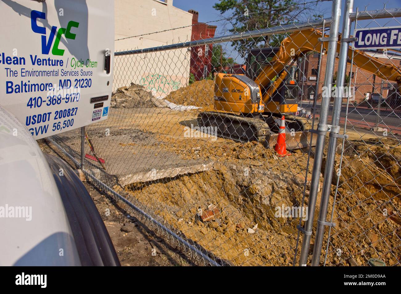 Leaking underground storage tank hi-res stock photography and images ...