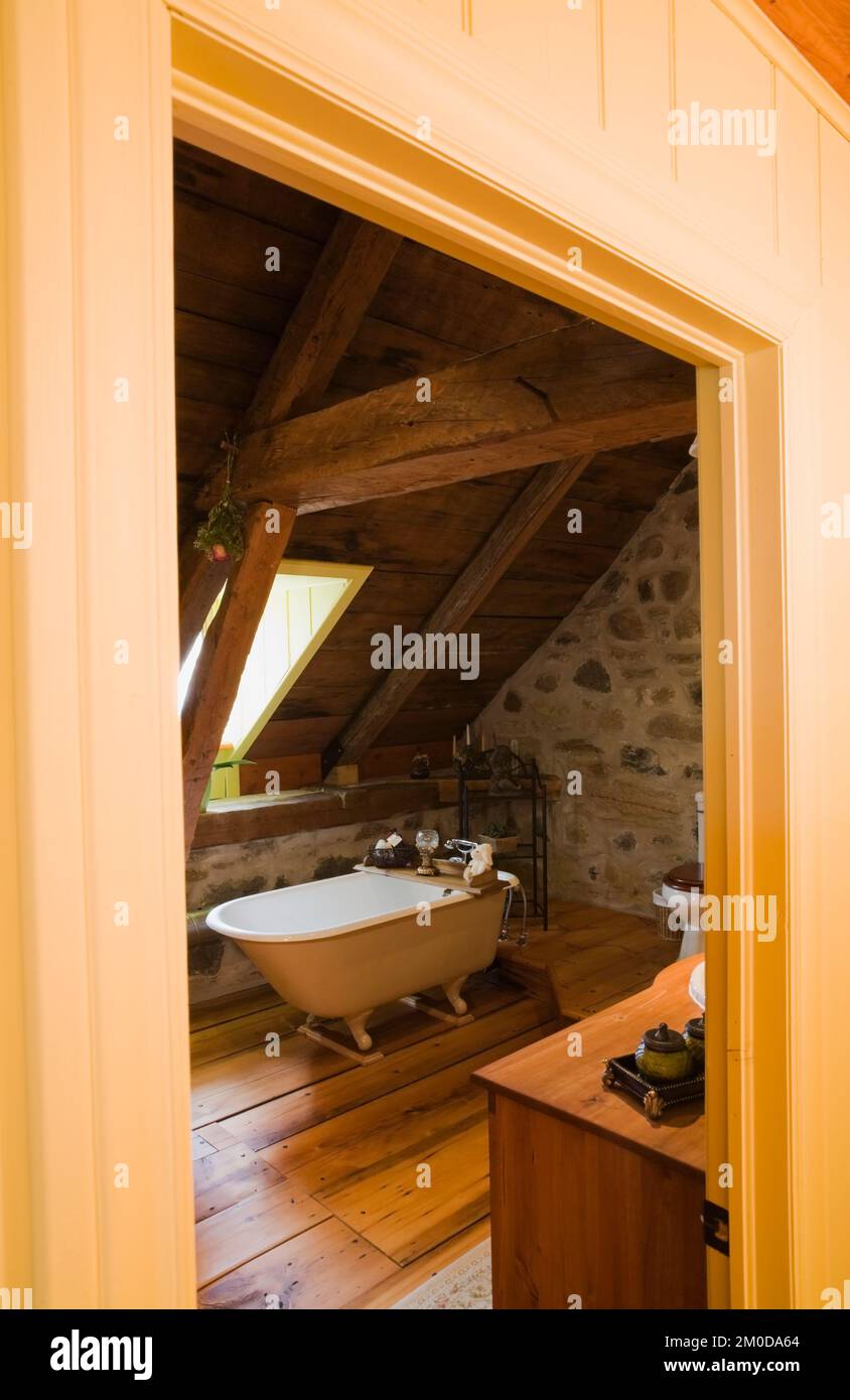 Roofboards hi-res stock photography and images - Alamy