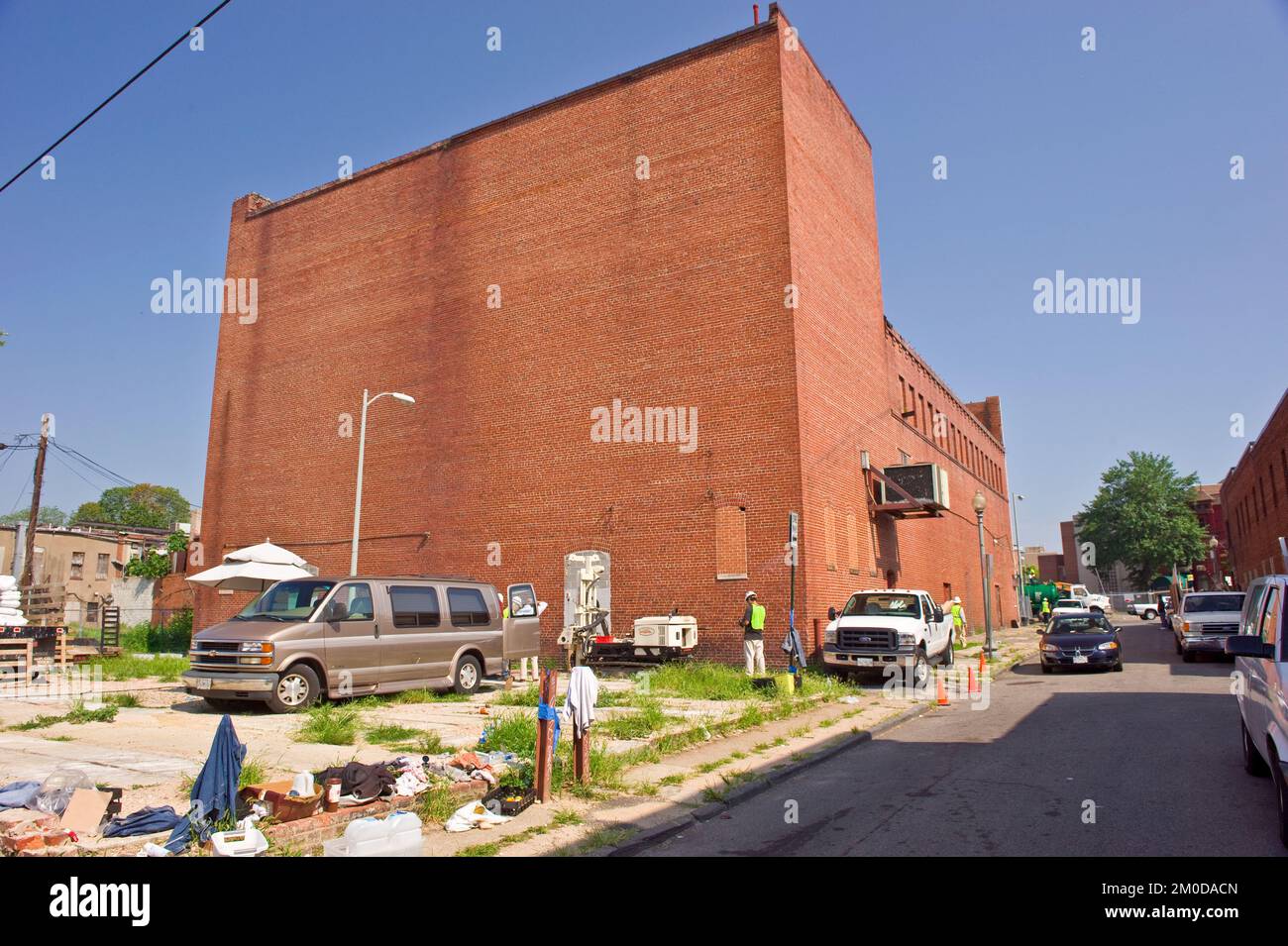 Leaking underground storage tank hi-res stock photography and images ...