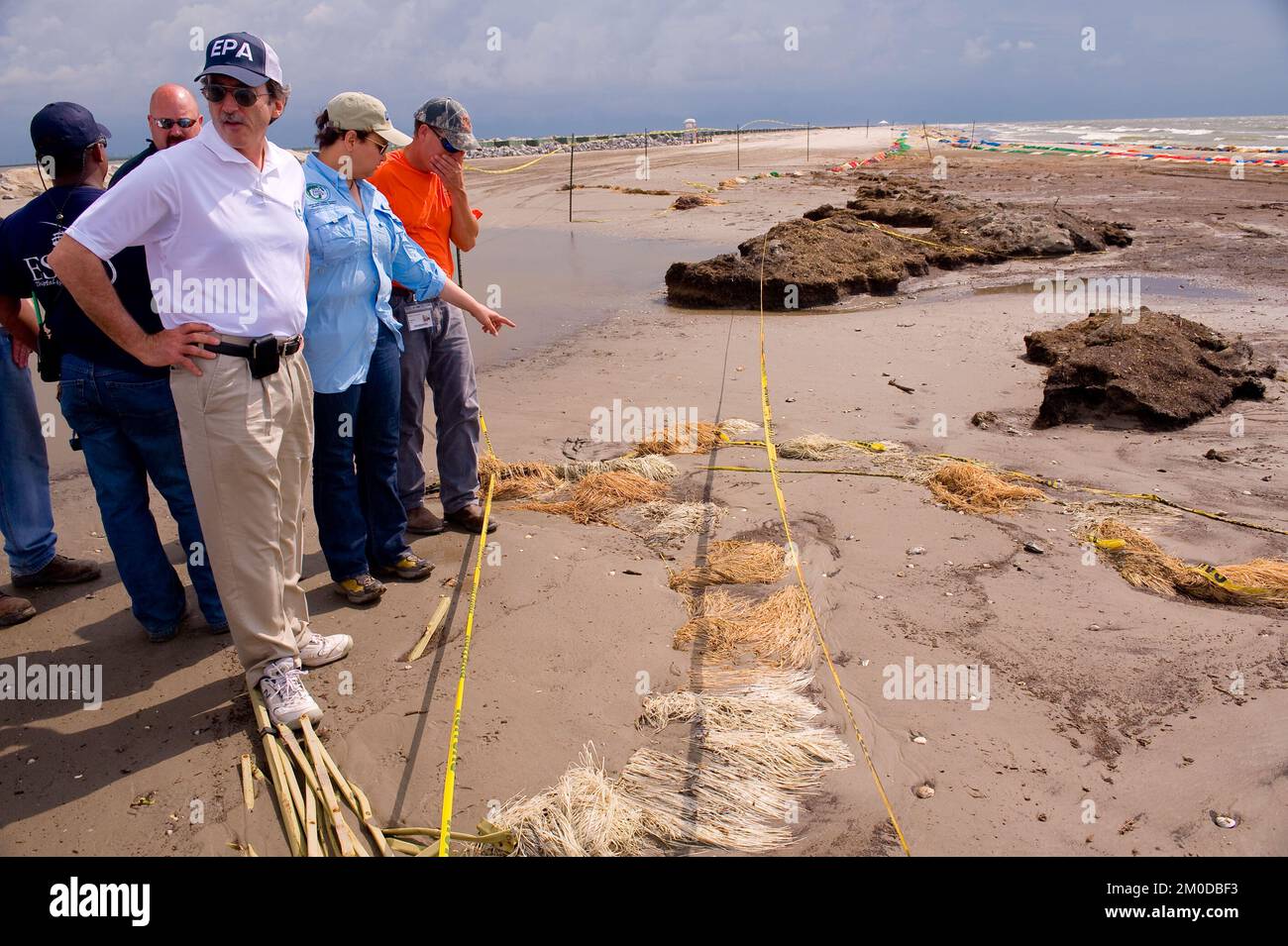 Bp oil spill beach hi-res stock photography and images - Alamy