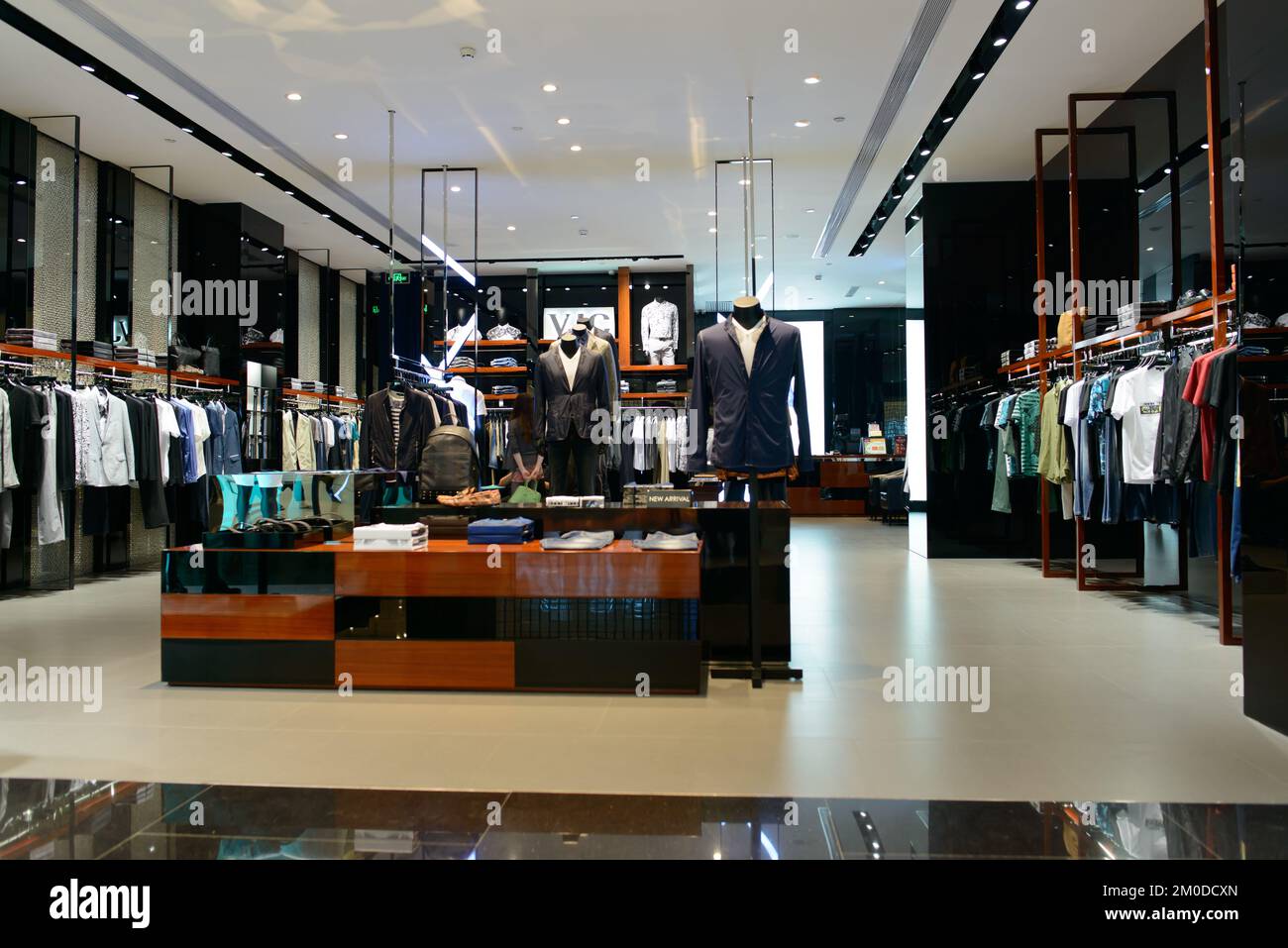SHENZHEN, CHINA-APRIL 13: shopping store in ShenZhen on April 13, 2014 ...