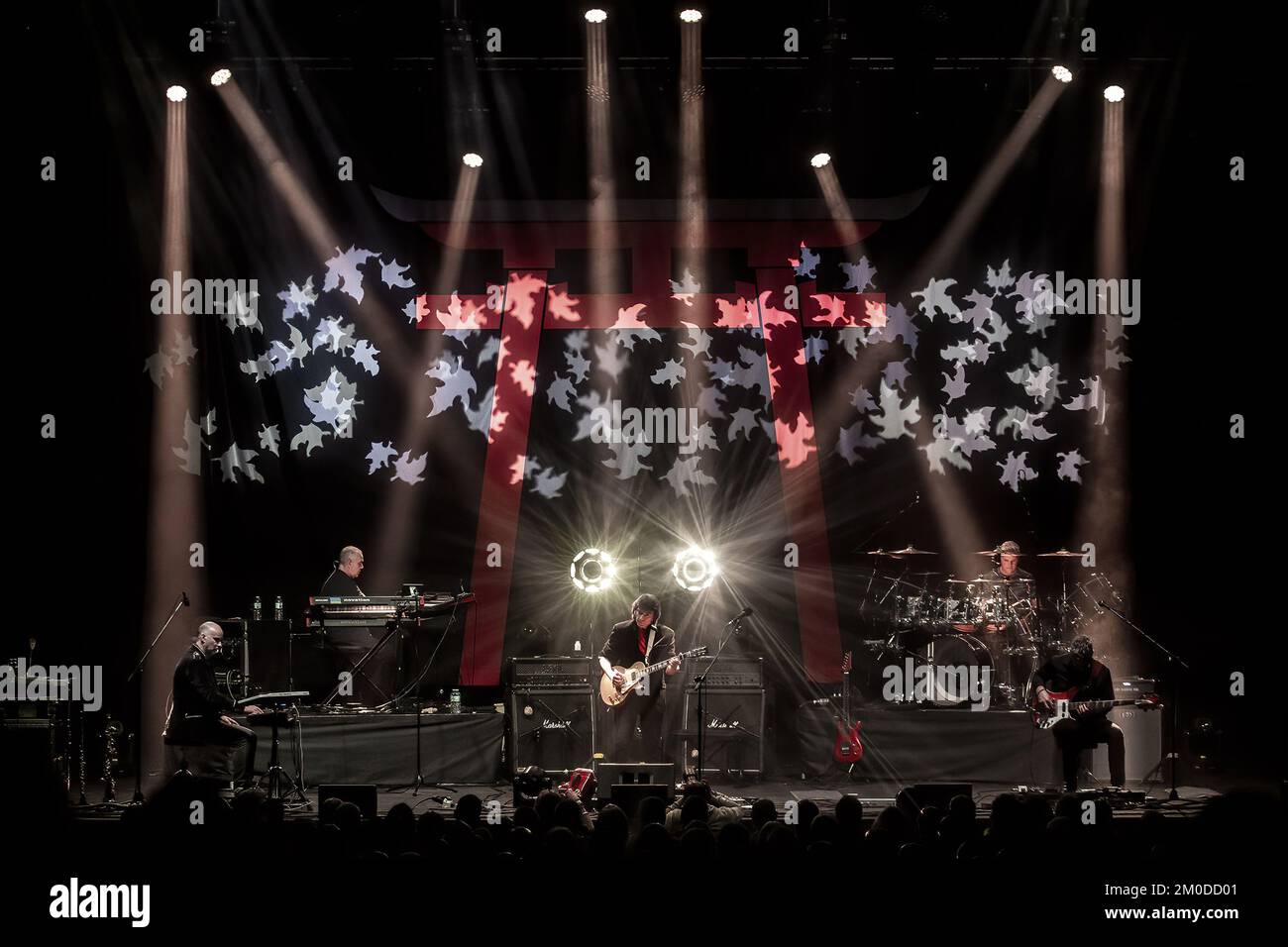 LONDON, ENGLAND: Former Genesis guitarist Steve Hackett performs at the ...