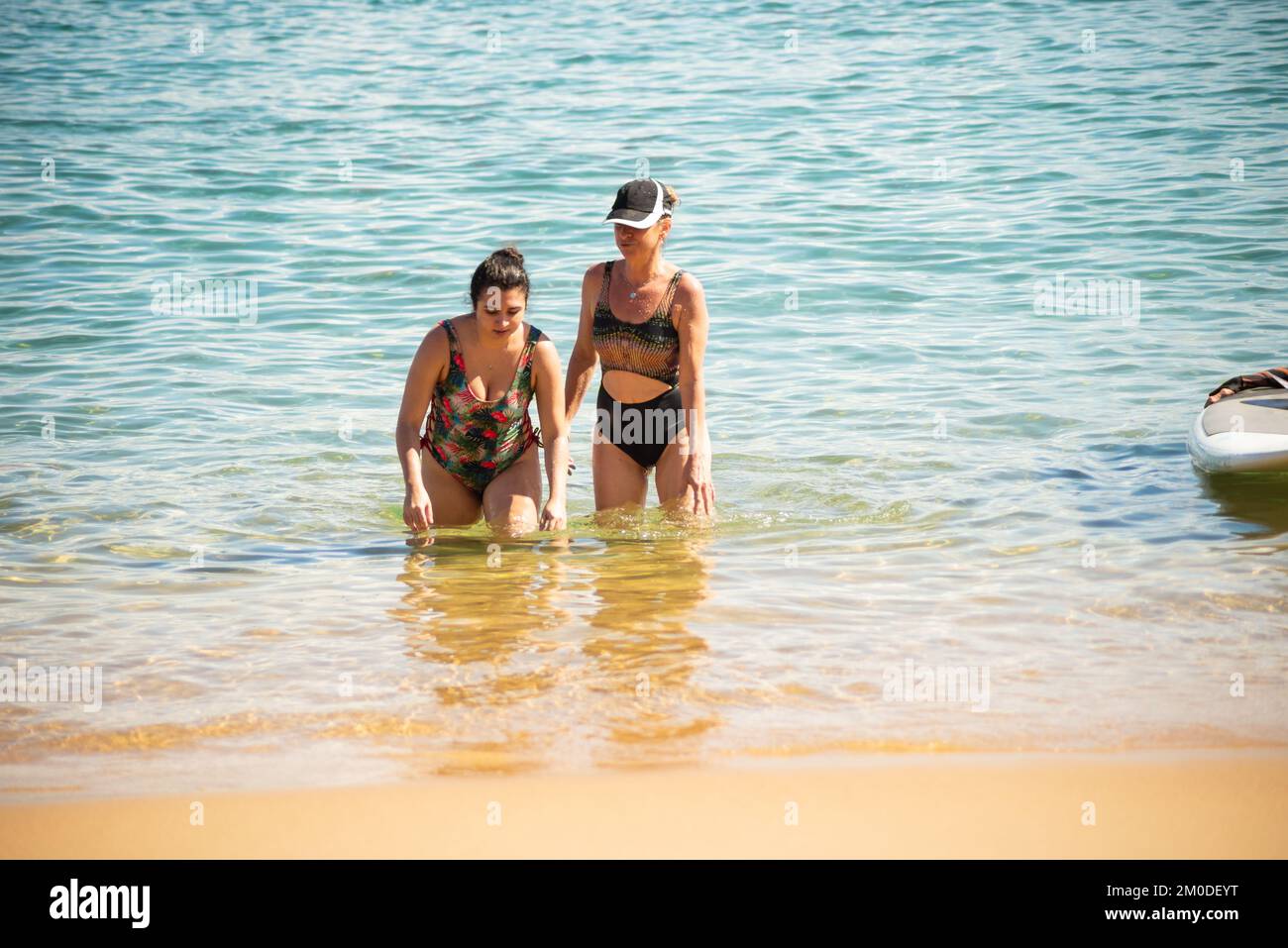 Mother and daughter bikini hi-res stock photography and images - Alamy