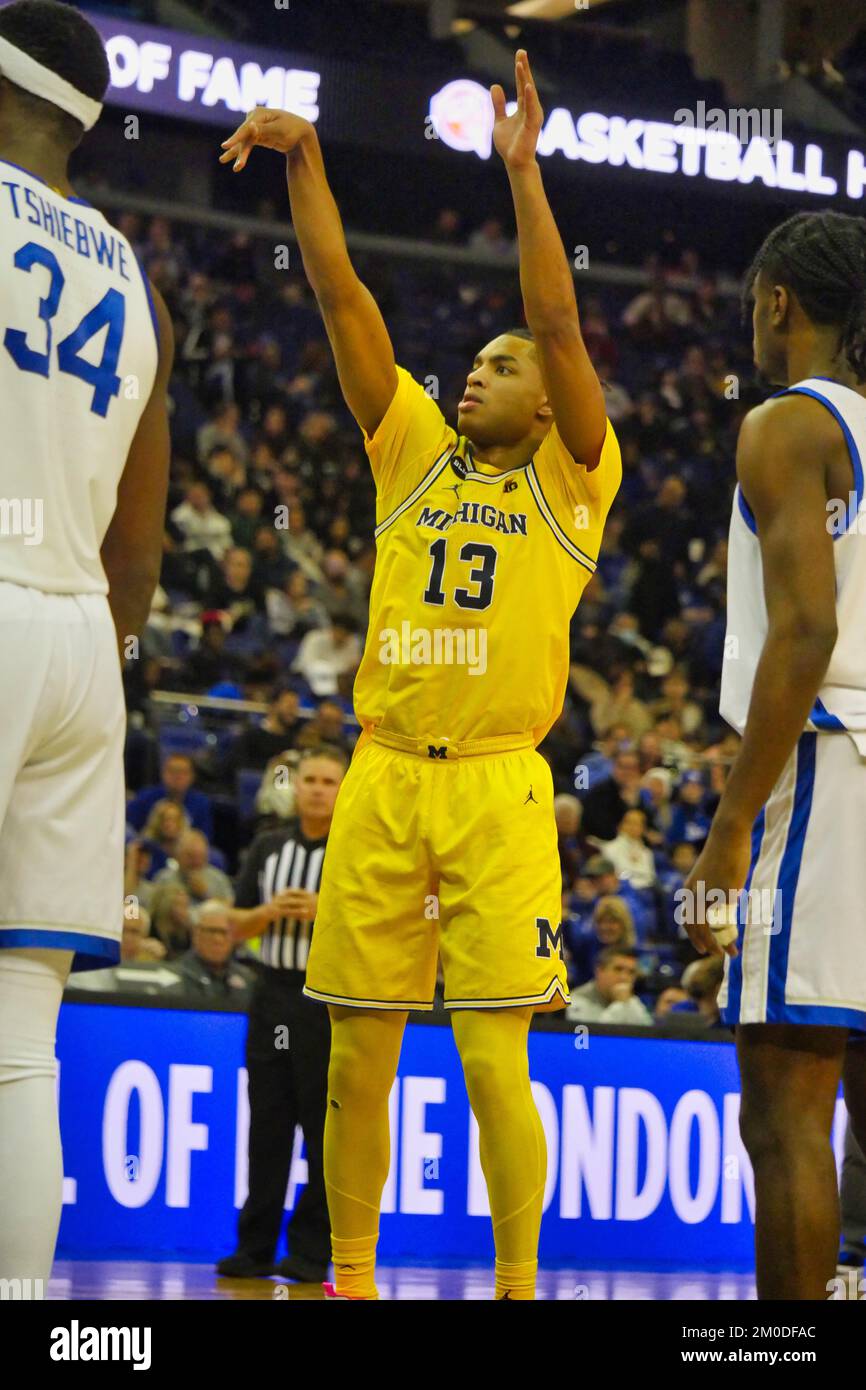 Jett howard hi-res stock photography and images - Alamy